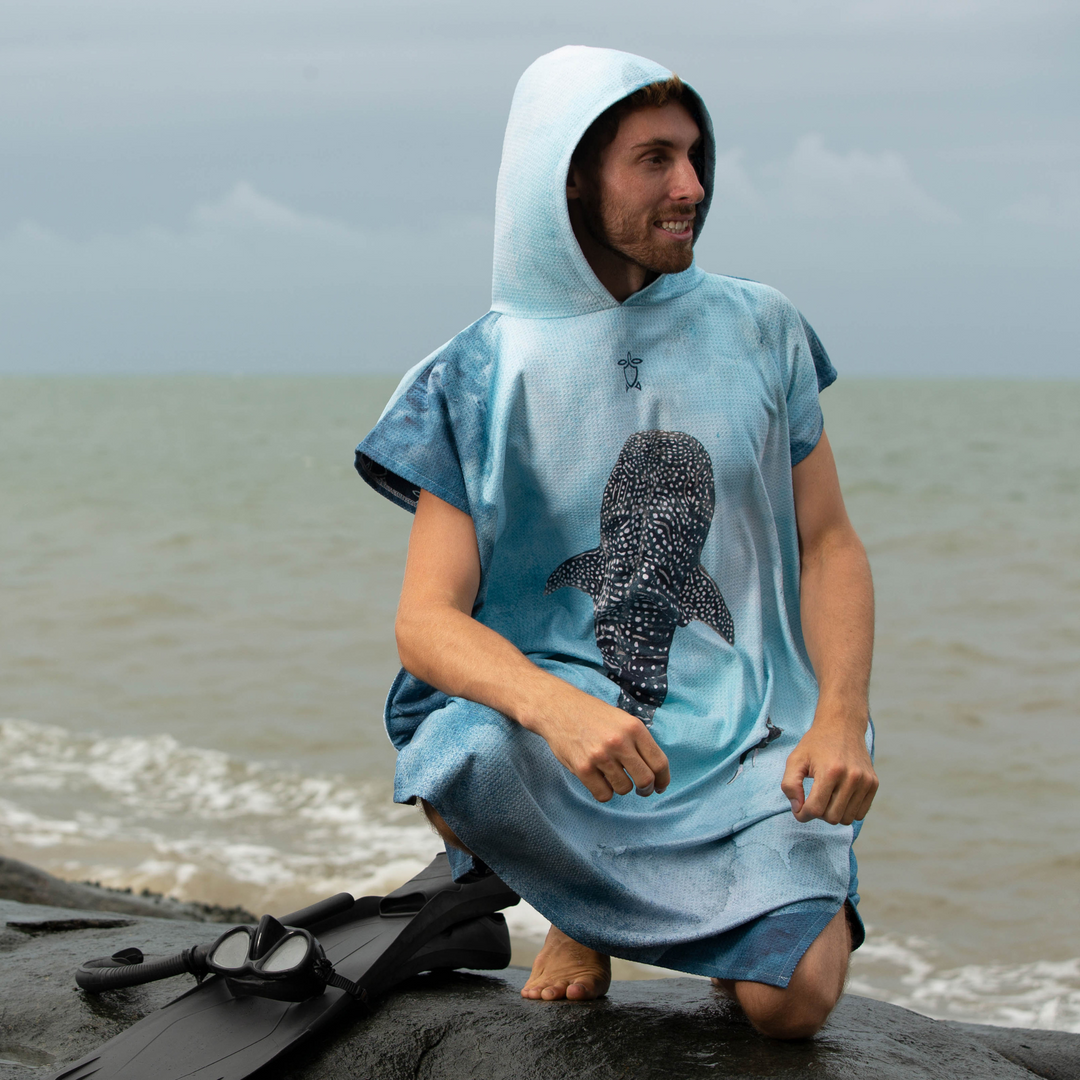 Changing Poncho Towel - Whale Shark – Ocean Armour